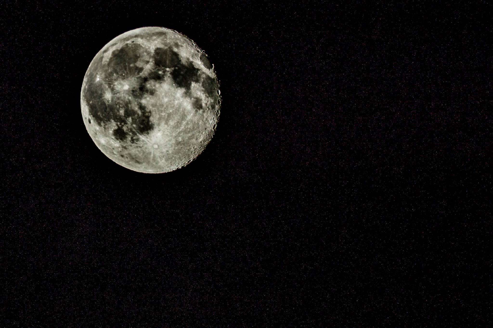 Tutorial: Wie fotografierst du den Mond? So mache ich es...